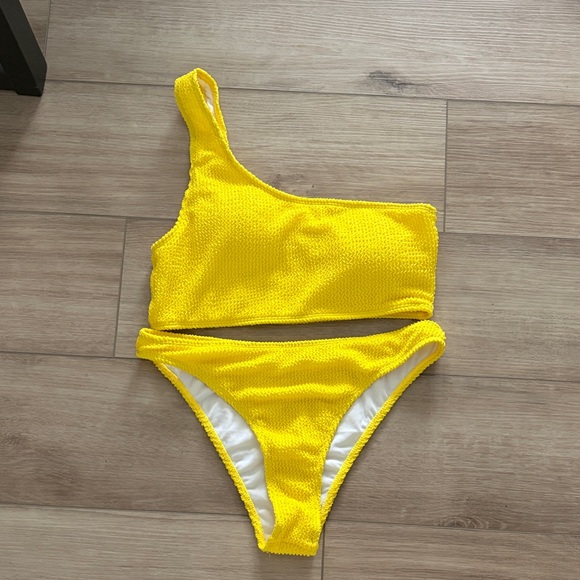 Swim | Yellow Oneshoulder Bikini Set | Poshmark